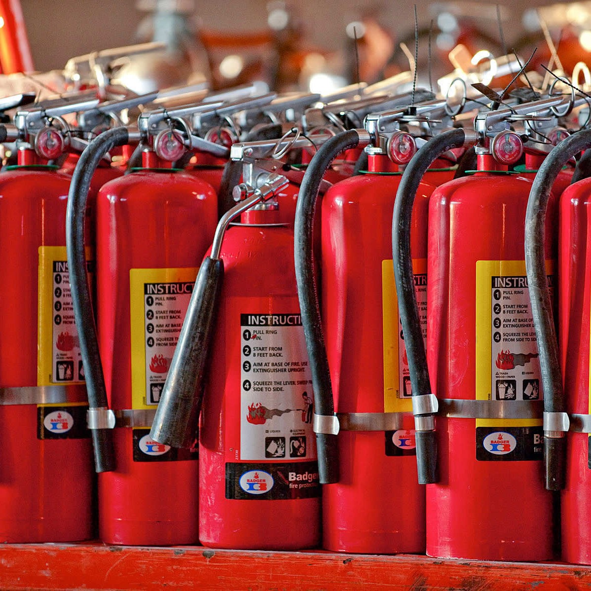 Fire Extinguishers | Installation & Maintenance | C&M Alarms